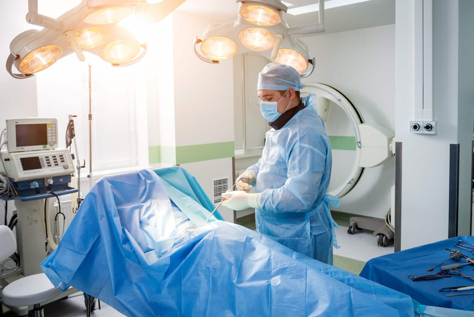 Microdiscectomy Spine Surgery in Turkey | 2025 Cost & Prices